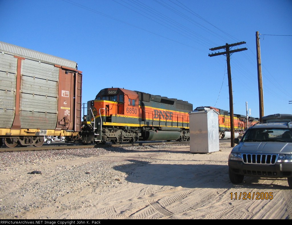 BNSF 6850